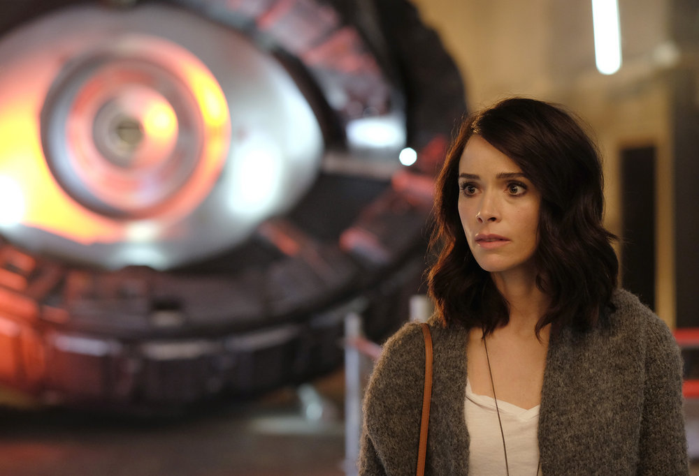 Timeless Series Premiere Photo Preview | Tell-Tale TV