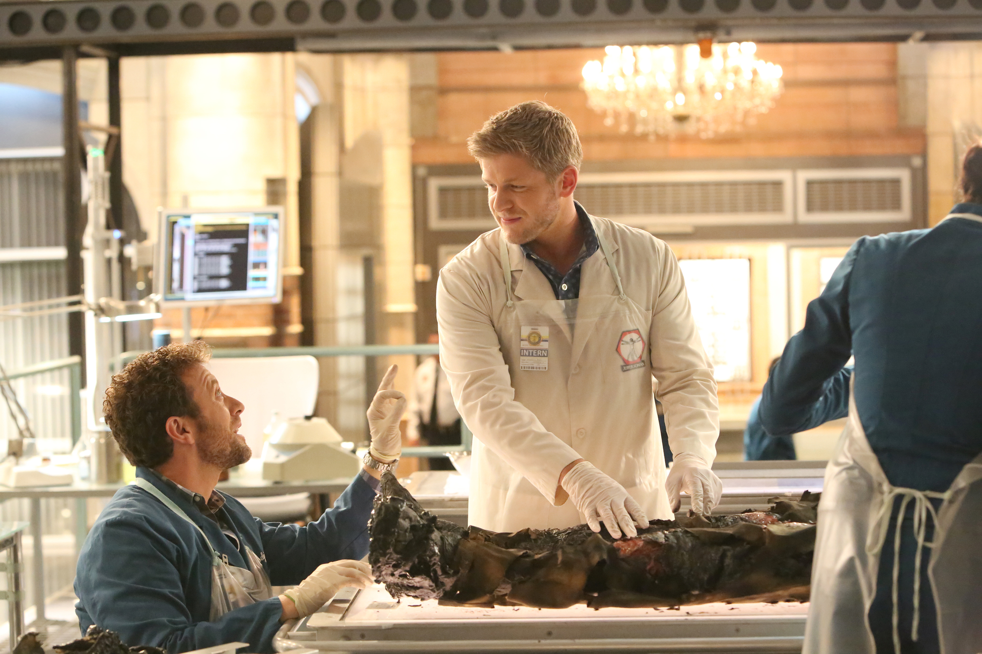 Bones Photo Preview: Betty White Returns! | Tell-Tale TV