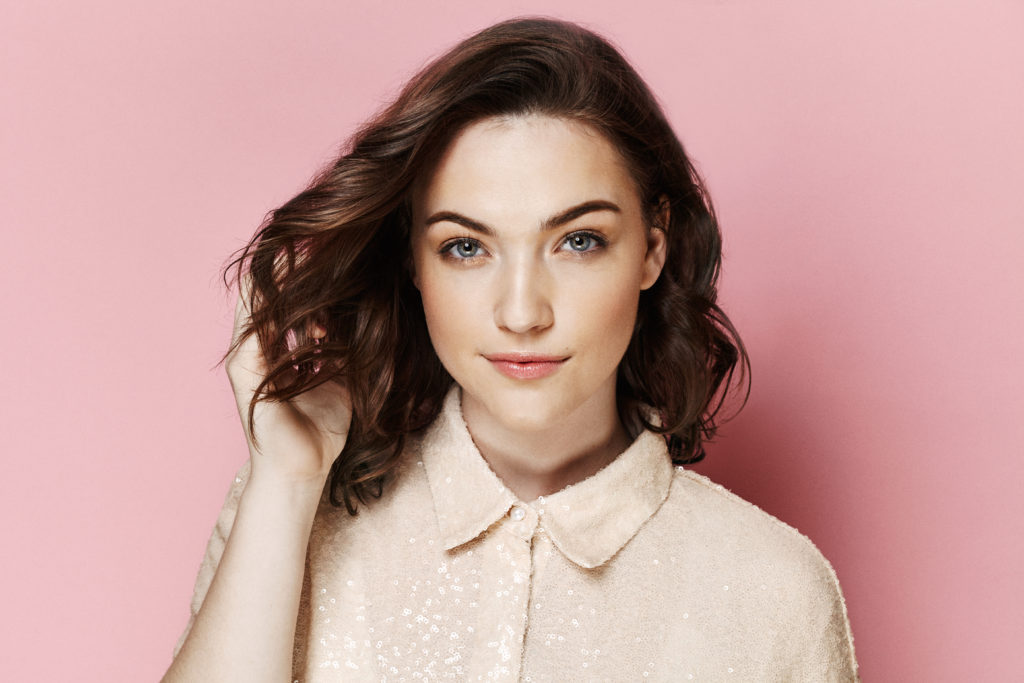 Violett Beane Talks ‘The Flash,’ Super Suits, and SXSW Critical Darling ...