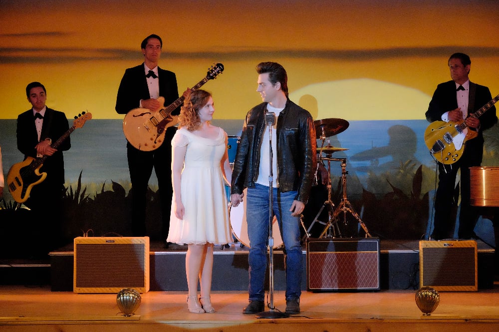 Dirty Dancing Review: Put This Movie in the Corner and Keep it There