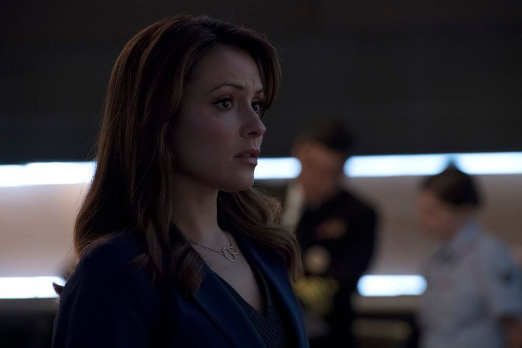 Preview — Designated Survivor Season 2 Episode 12: The Final Frontier