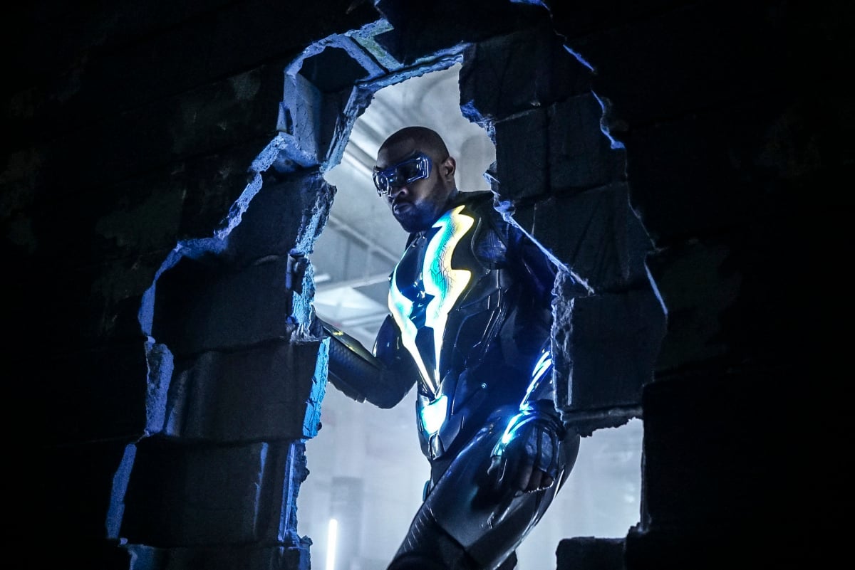 Black Lightning Review: Sins of the Father: The Book of Redemption ...