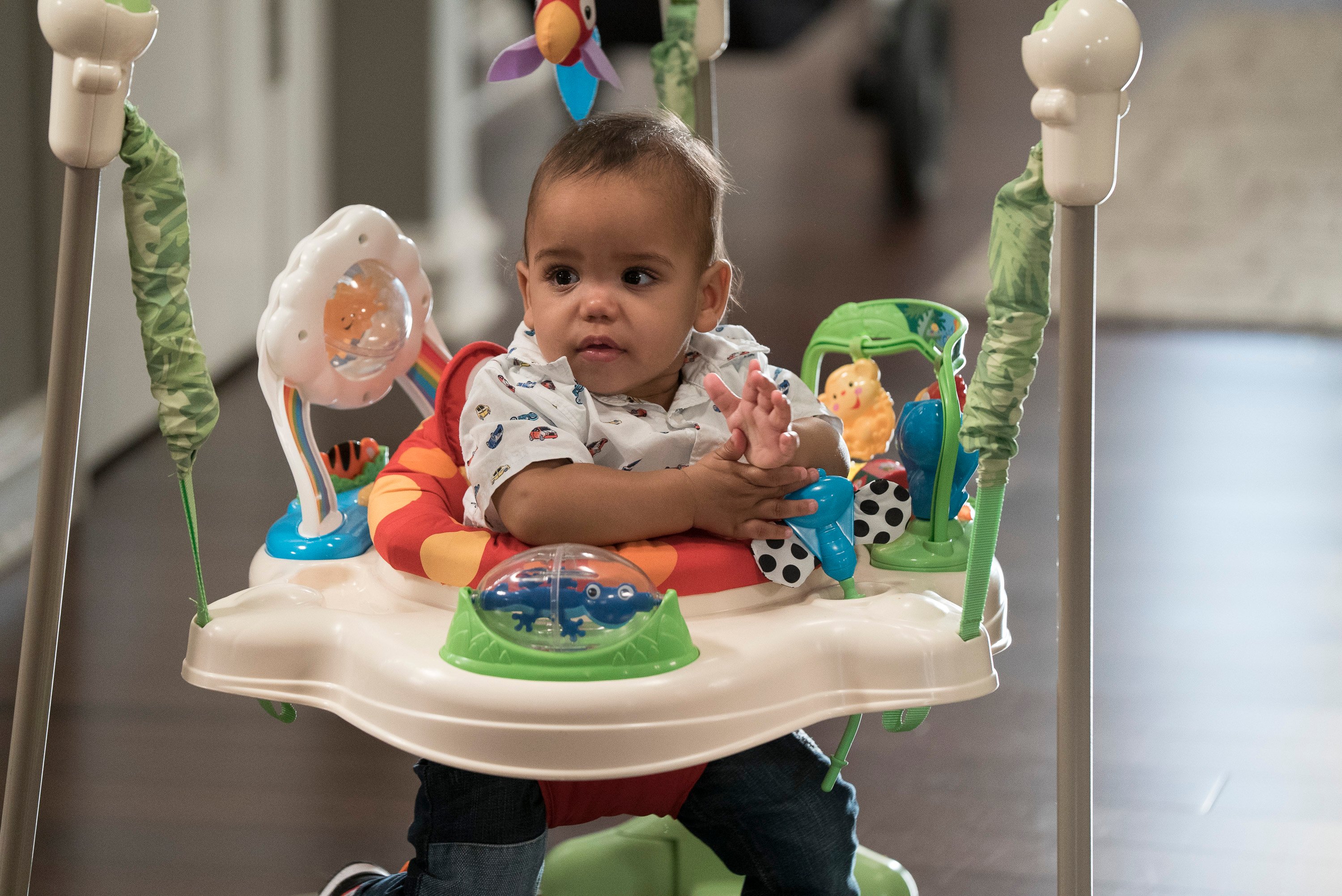 Black-ish: 7 Best Moments from ‘Dog Eat Dog World’ (Season 4 Episode 19 ...