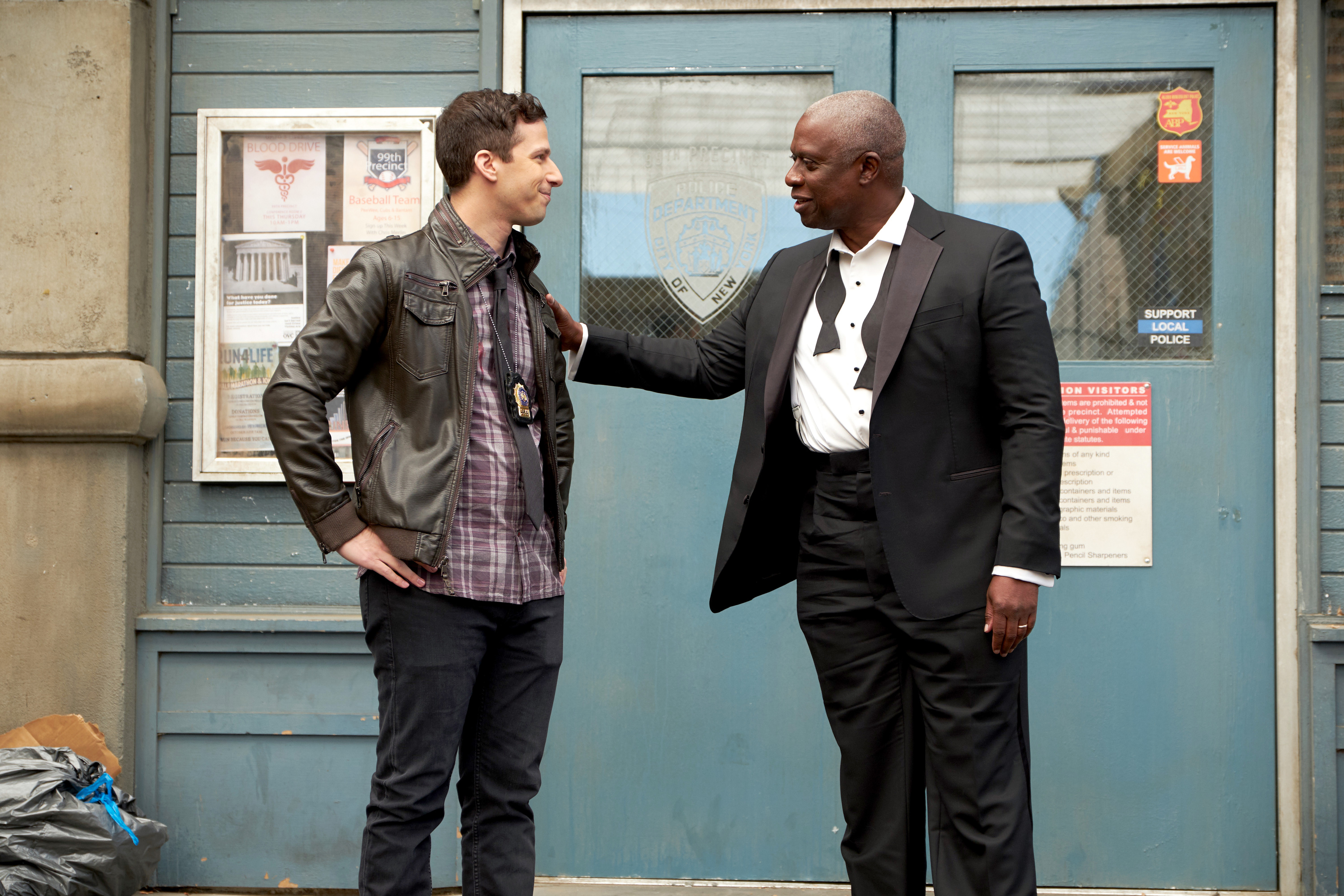 Brooklyn Nine-Nine Review: The Box (Season 5 Episode 14)