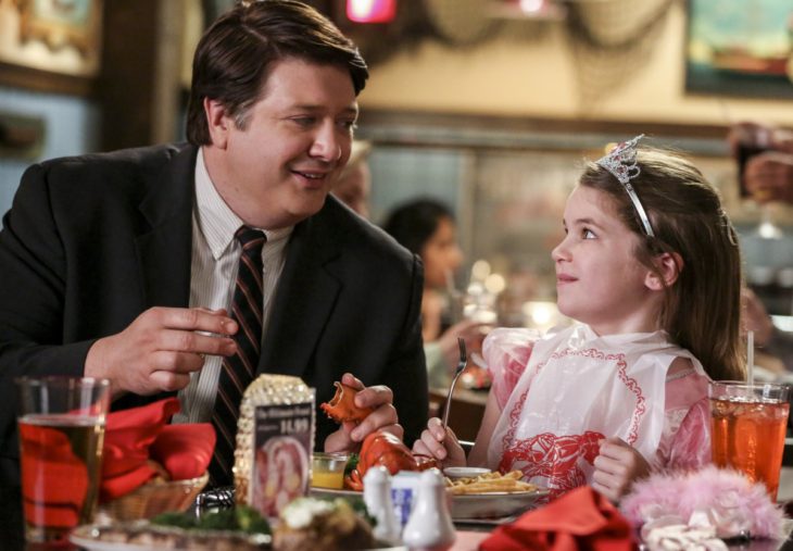 Young Sheldon Review: Summer Sausage, a Pocket Poncho, and Tony Danza ...