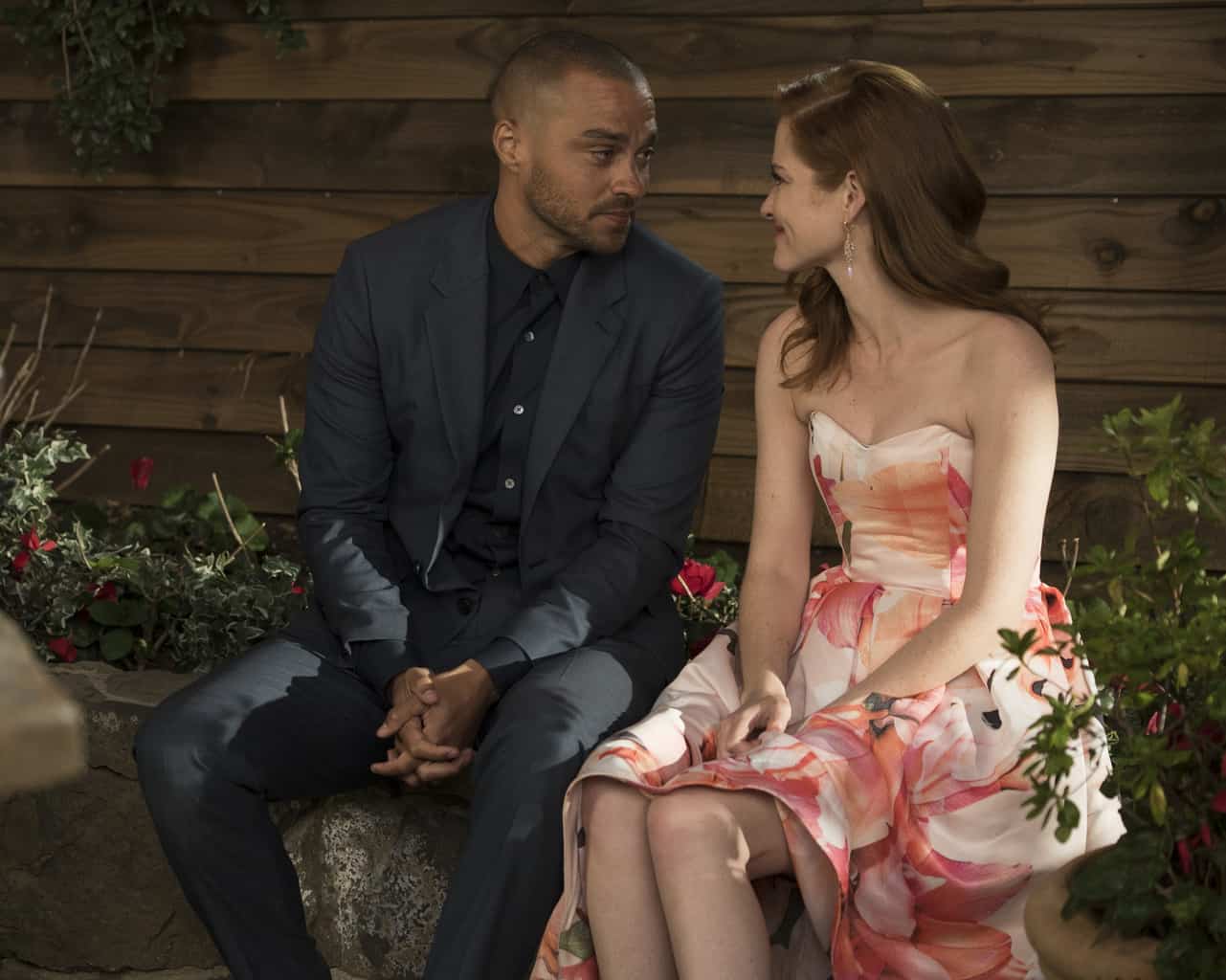 JESSE WILLIAMS, SARAH DREW | Tell-Tale TV