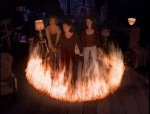 Charmed: Holly Marie Combs Bewitches Wizard World Chicago