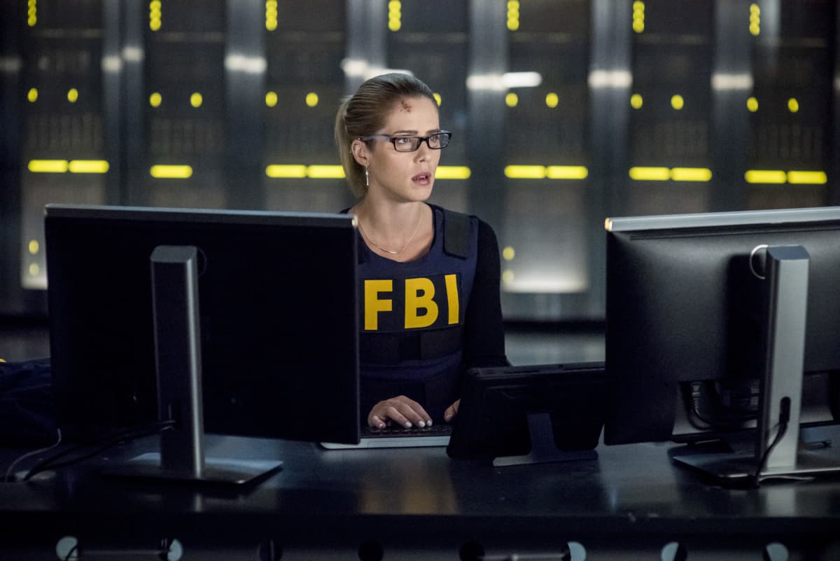 Preview — Arrow Season 7 Episode 3: Crossing Lines