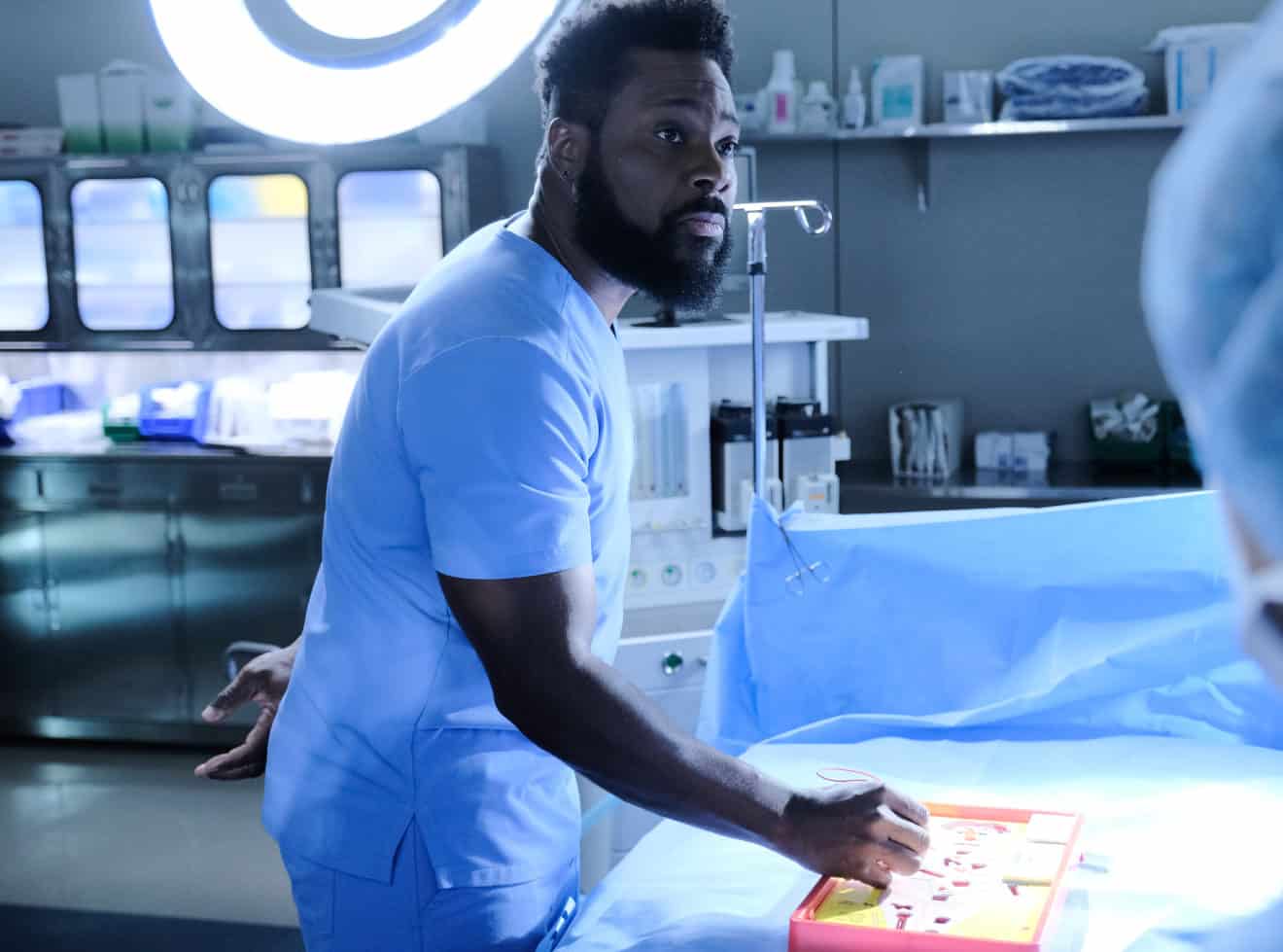 Preview — The Resident Season 2 Episode 7: Trial & Error