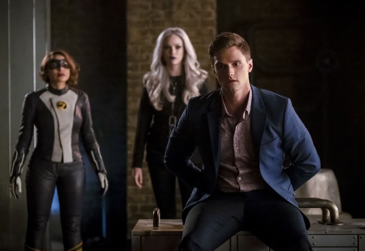 The Flash Review: Cause and XS (Season 5 Episode 14)