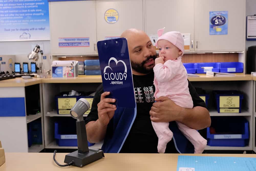 Superstore Review: Cloud 9 Academy (Season 4 Episode 10)