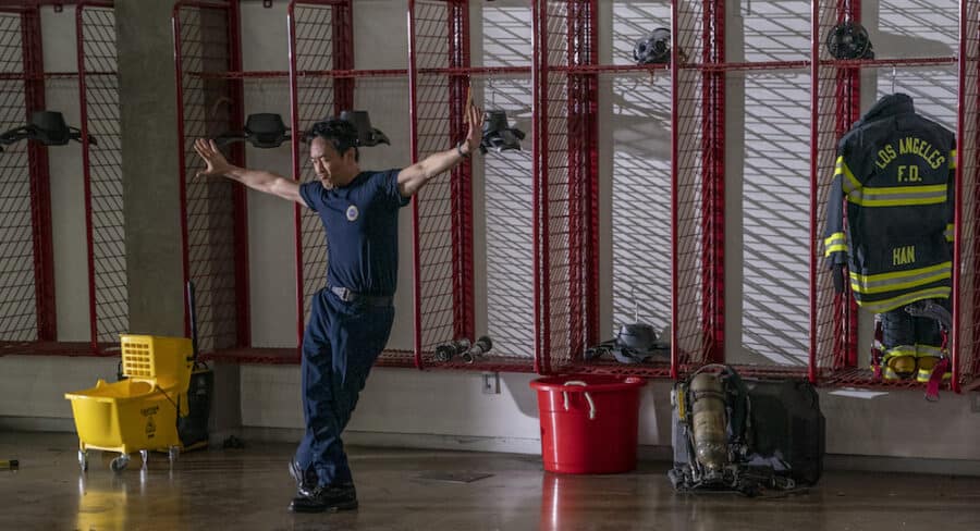 9-1-1 Review: Chimney Begins (Season 2 Episode 12)