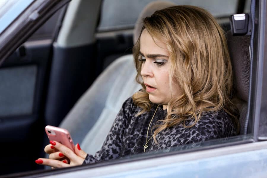 Preview — Good Girls Season 2 Episode 3: You Have Reached The Voicemail ...
