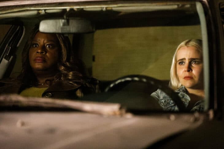 Good Girls Review: You Have Reached the Voicemail of Leslie Peterson ...