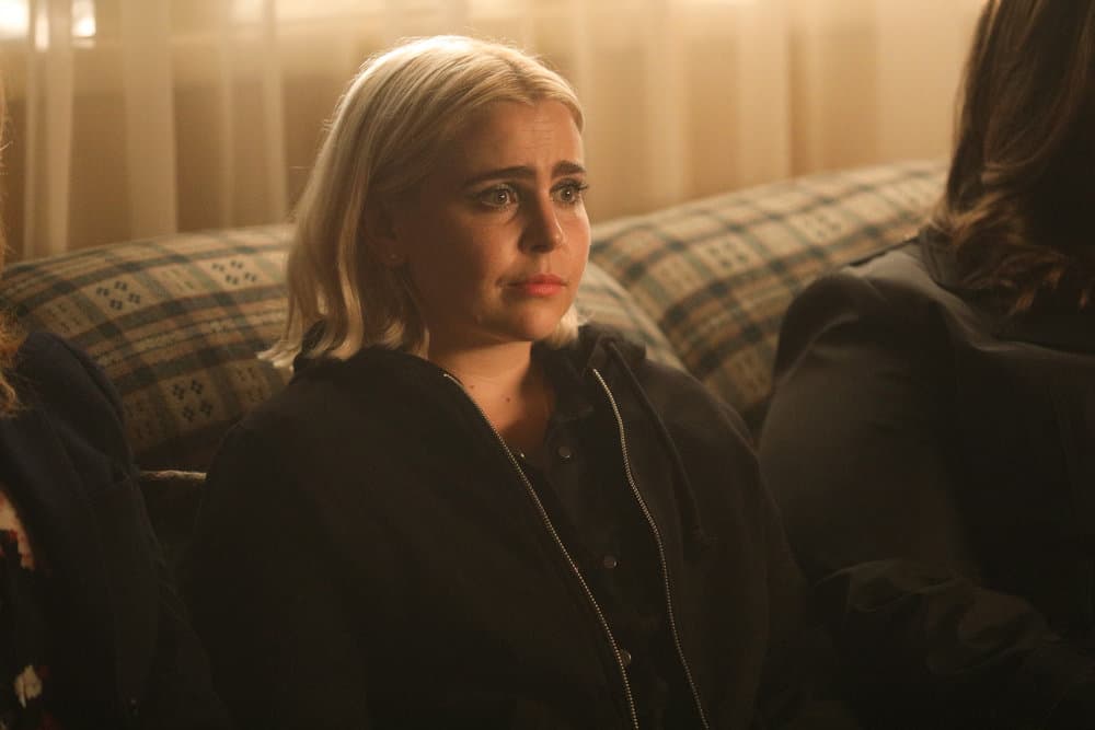 Good Girls Review: You Have Reached the Voicemail of Leslie Peterson ...