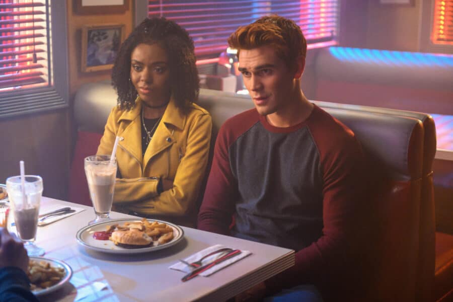 Preview — Riverdale: Season 3 Episode 14: Chapter Forty-Nine: Fire Walk ...