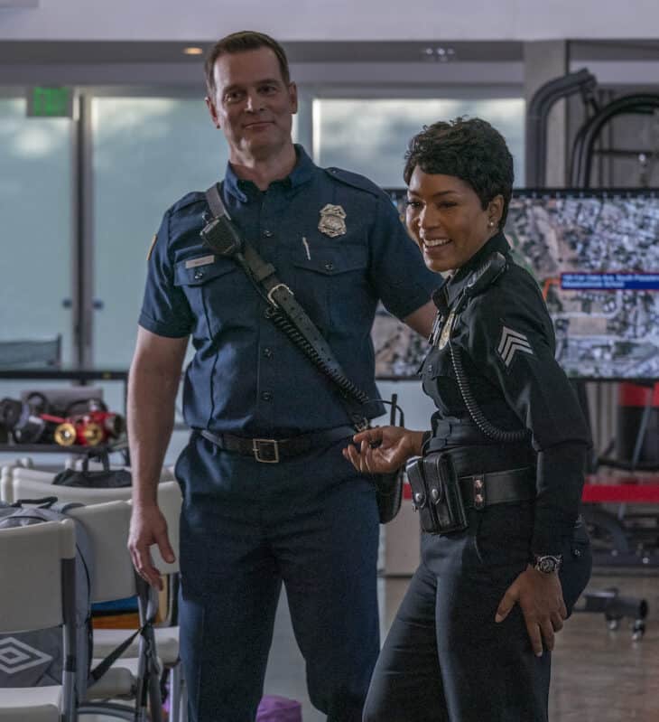 Preview — 9-1-1 Season 2 Episode 14: Broken