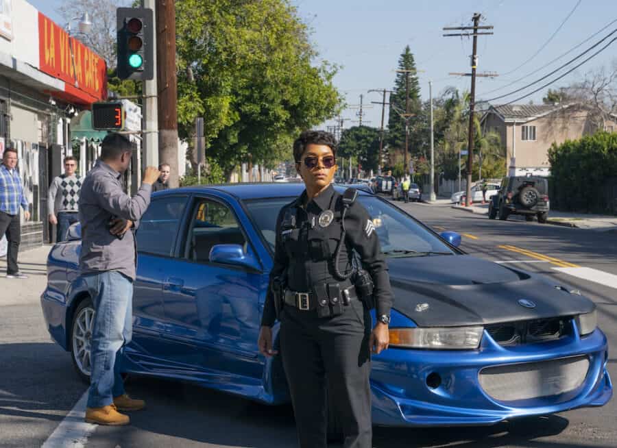 Preview — 9-1-1 Season 2 Episode 14: Broken