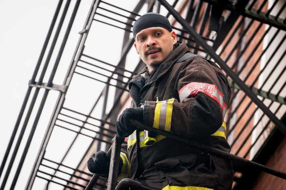 Joe Minoso Reacts to the ‘Chicago Fire’ Season 8 Premiere’s Big Shocker ...