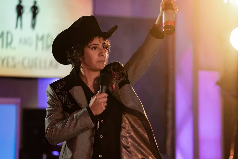 Vida Season 2 Review: Building a Sanctuary for Us All, Bird by Bird