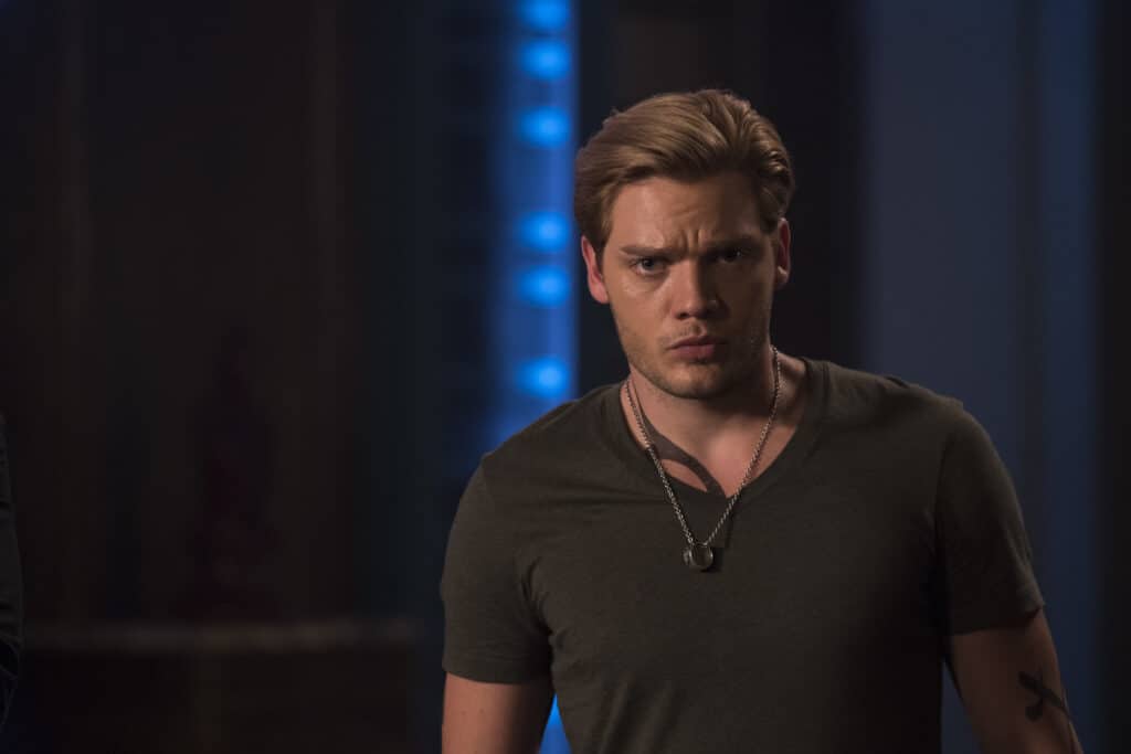 Preview — Shadowhunters Series Finale: Alliance / All Good Things