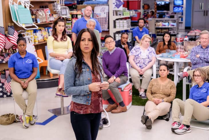 Superstore Review: Sandra’s Fight / Employee Appreciation Day (Season 4 ...
