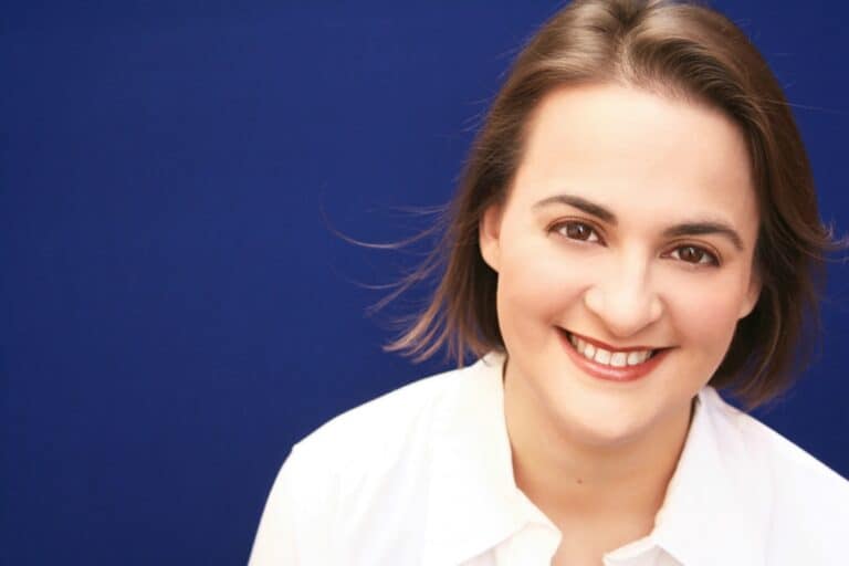 Grey’s Anatomy: Elisabeth Finch on Why Jo’s Story Changed and What’s ...