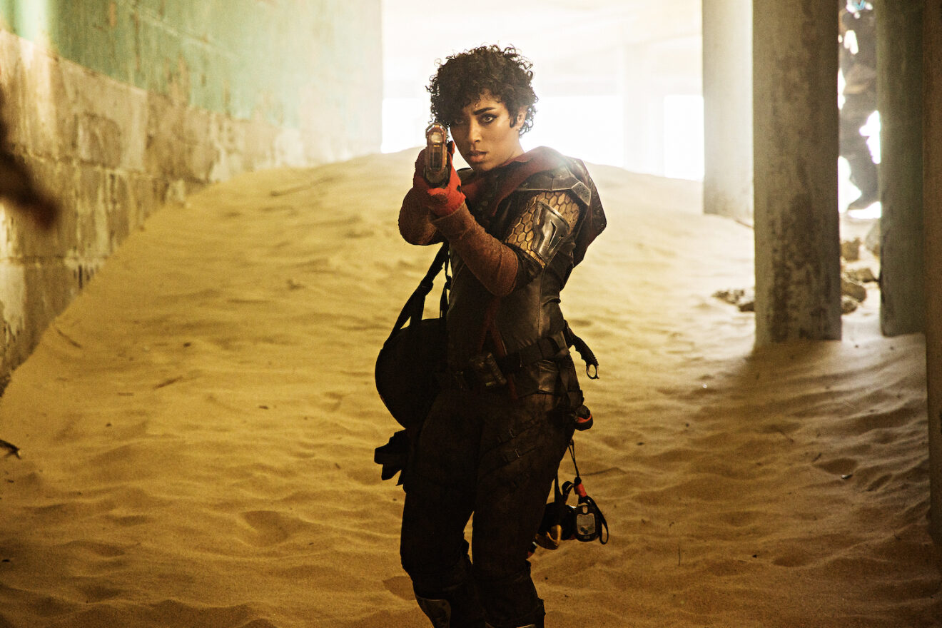 Vagrant Queen Review: A Royal Ass-Kicking (Season 1 Episode 1)
