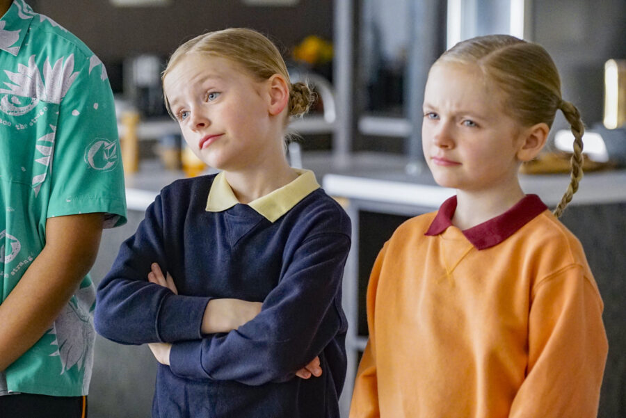 Preview — Single Parents Season 2 Episode 20 and 21: Look, This is ...