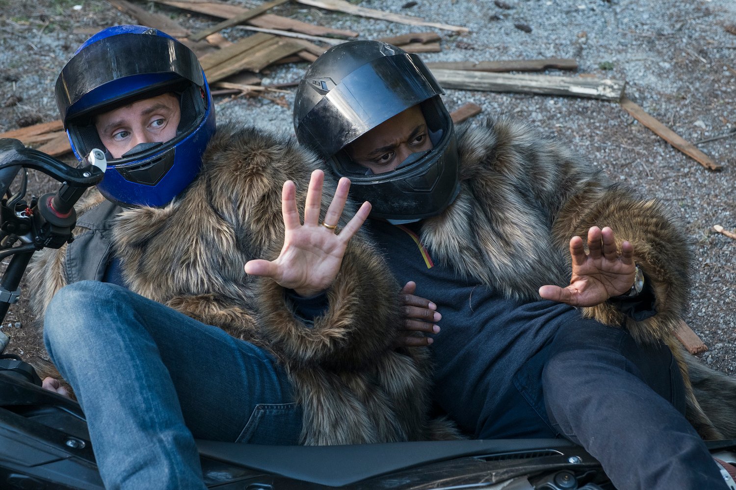 Psych Cast and Creators on Psych 2: Lassie Come Home and Timothy ...