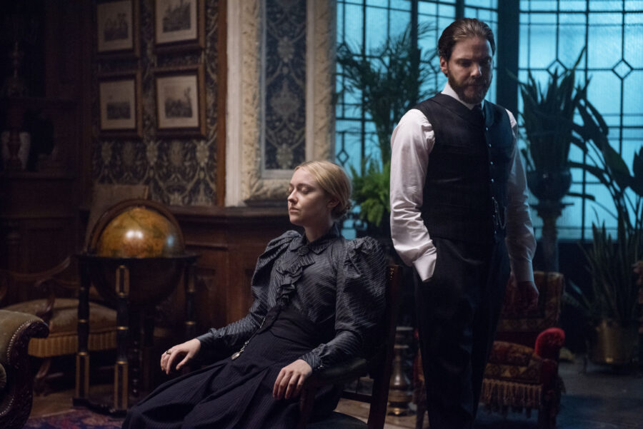The Alienist: Angel of Darkness Review: Labyrinth (Season 2 Episode 3)