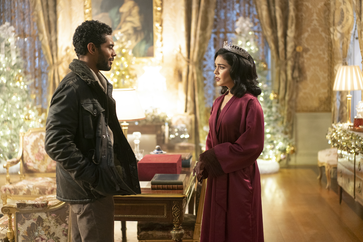 The Princess Switch: Switched Again Review: Vanessa Hudgens Reigns ...