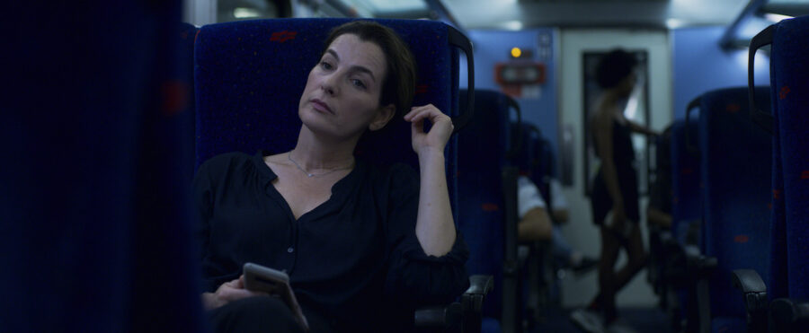 Losing Alice Review: A Twisty, Tension Filled Beginning (Episodes 1-3)