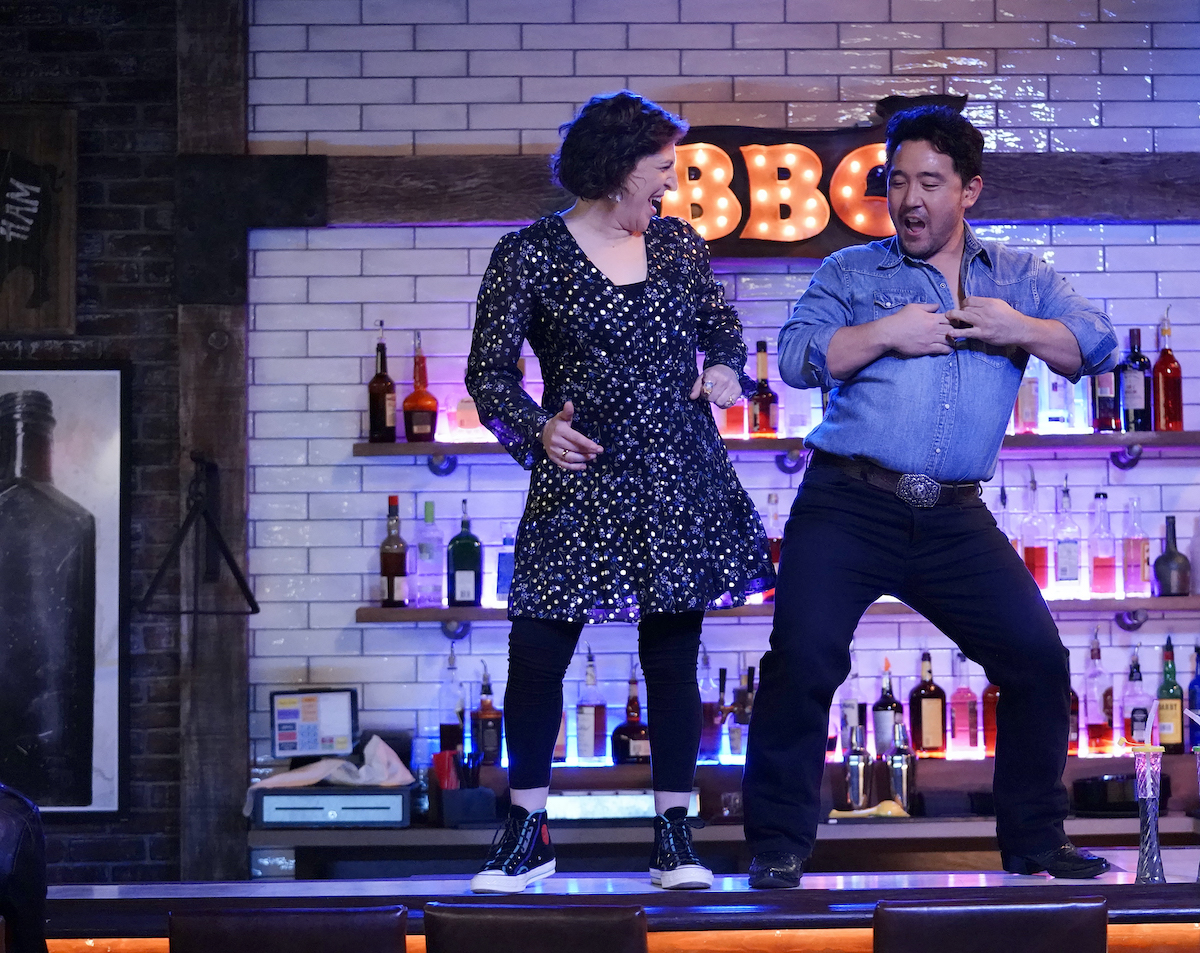 Call Me Kat Review: All Nighter (Season 1 Episode 8)