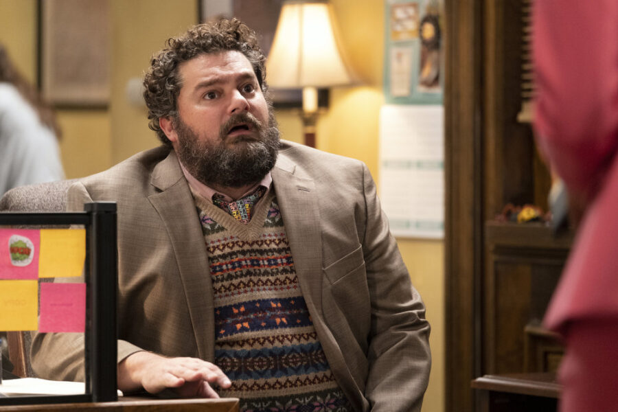 Mr. Mayor Review: Respect in the Workplace (Season 1 Episode 6)