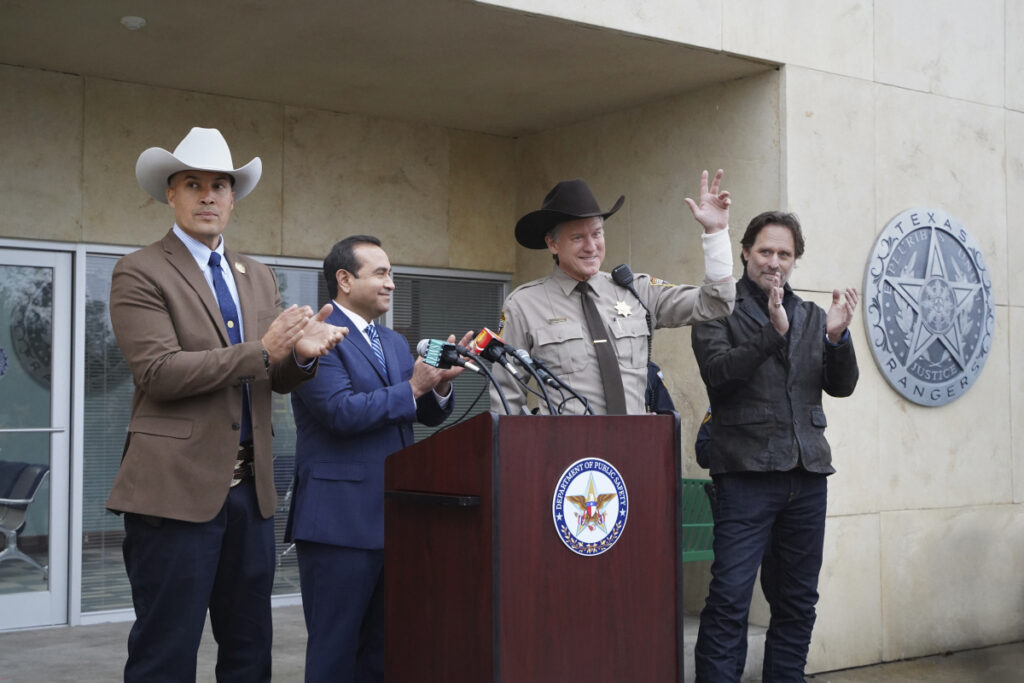 Preview — Walker Season 1 Episode 4: Don’t Fence Me In