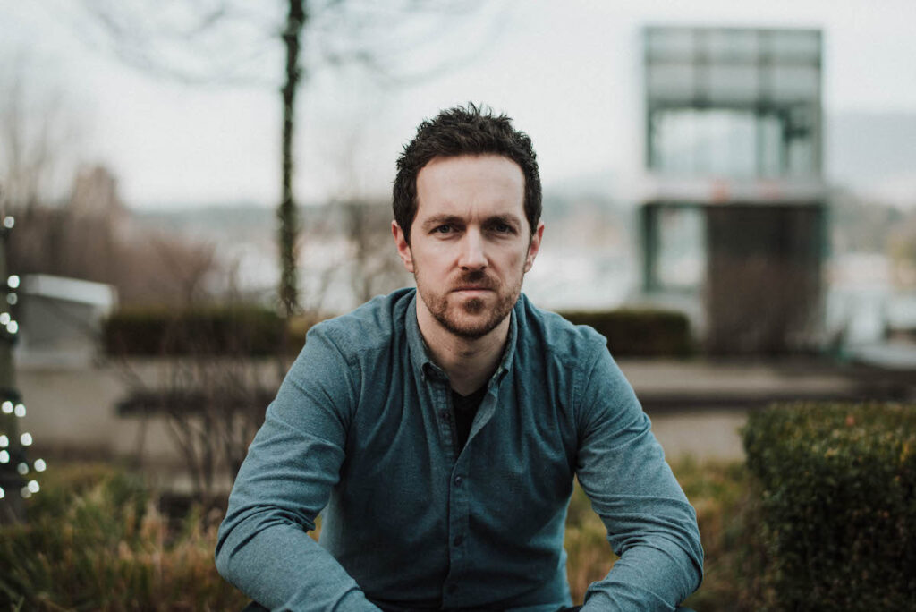 Jason McKinnon Talks ‘Firefly Lane’ and Sean’s Biggest Life Choices ...