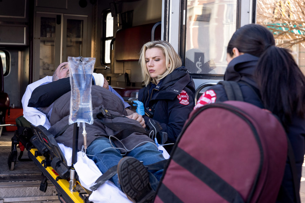 Preview — Chicago Fire Season 9 Episode 11: A Couple Hundred Degrees