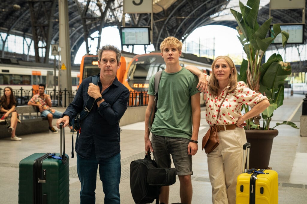 Us Review: Episode 2 (Season 1 Episode 2)