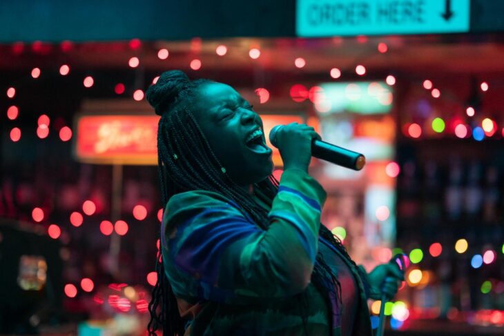 17 Memorable Musical Moments from Non-Musical TV Shows | Tell-Tale TV