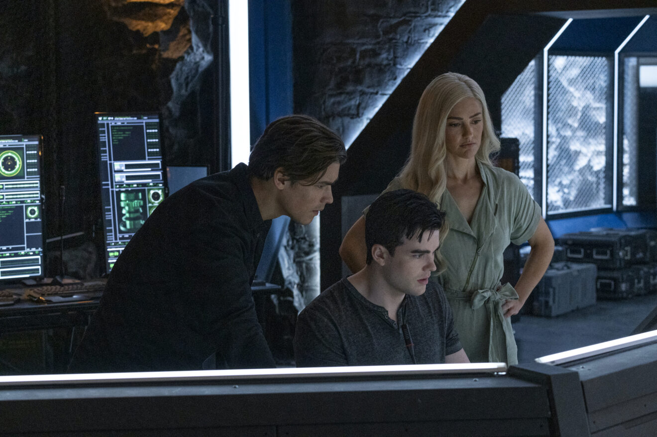 Titans Unveils Supersuits for Joseph Morgan’s Brother Blood and Others ...