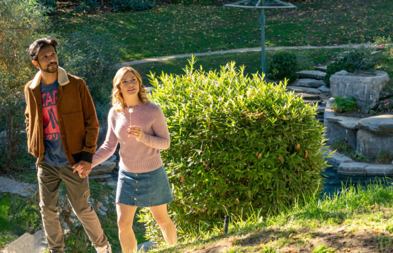 Preview — Ghosts Season 1 Episodes 1 and 2: Pilot / Hello!