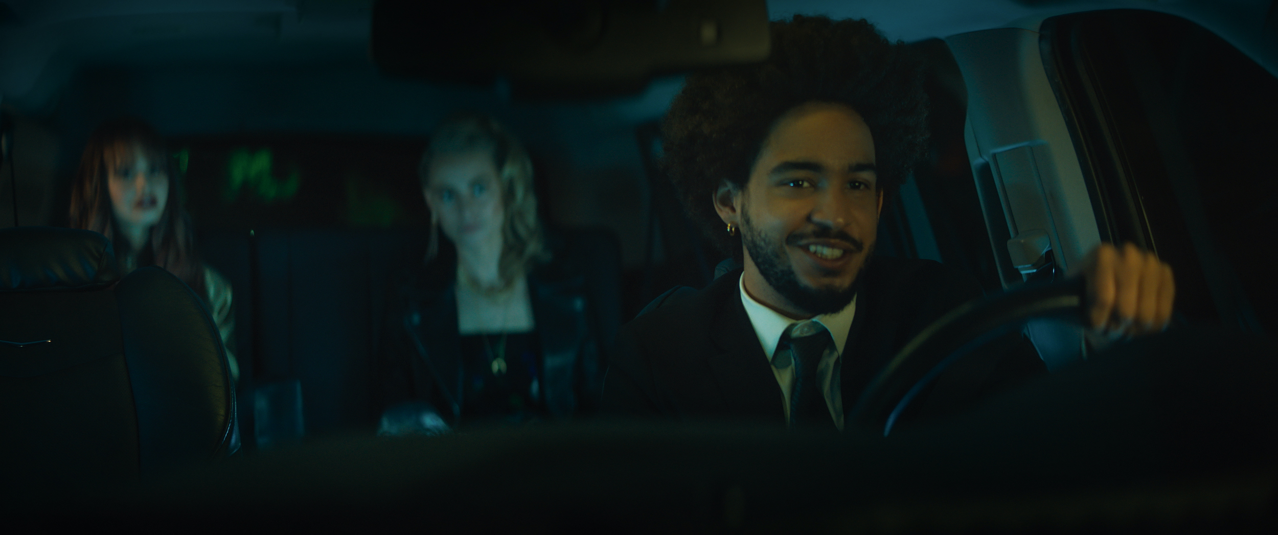 Night Teeth Review: Style Over Substance