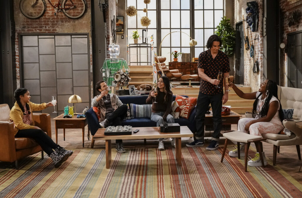 First Look at ‘iCarly’ Season 2