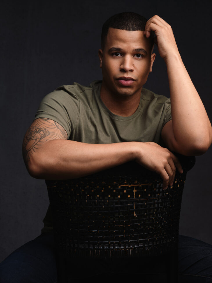 Ian Collins Talks ‘Snowpiercer’ and His Love for Hallmark Movies ...