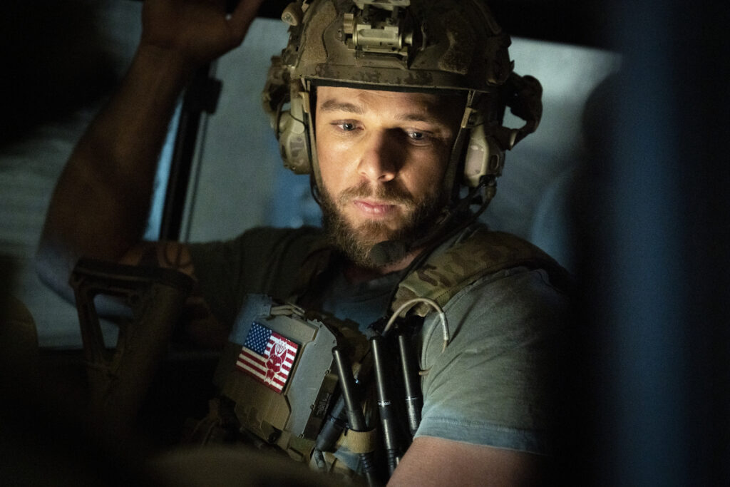 Max Thieriot to Star in CBS Drama Pilot ‘Cal Fire’
