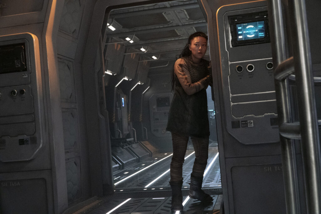 Halo Review: Contact (Season 1 Episode 1)