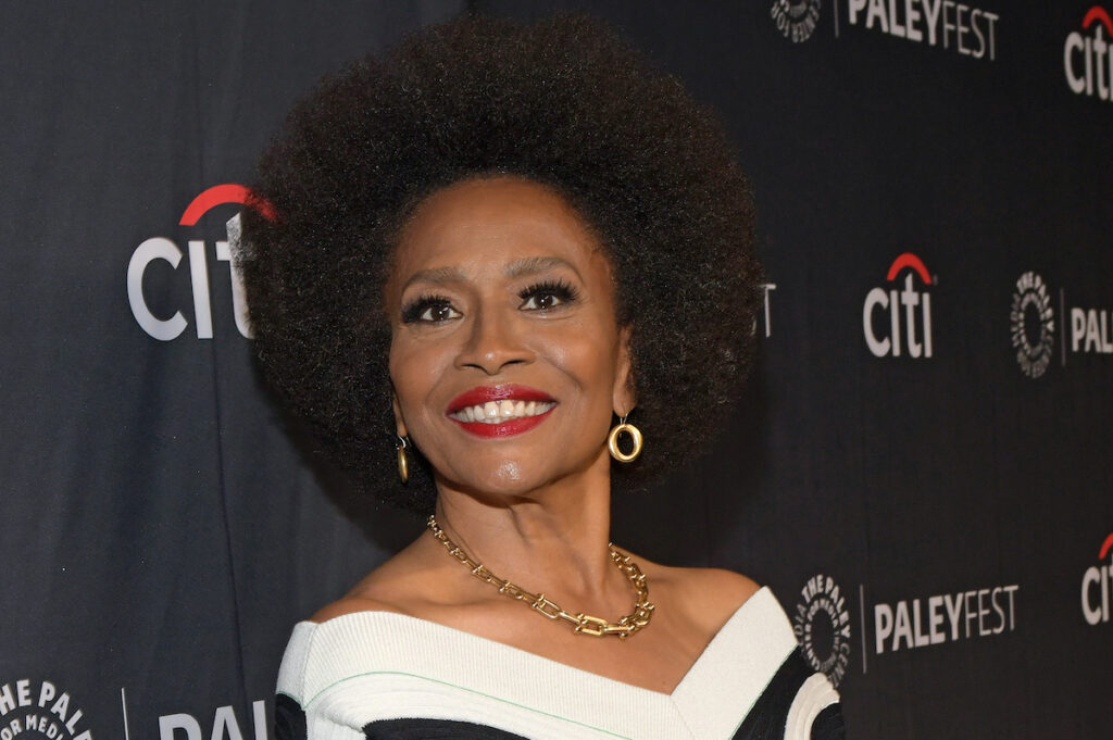 Bones Preview: Fantasy Football and Betty White | Tell-Tale TV