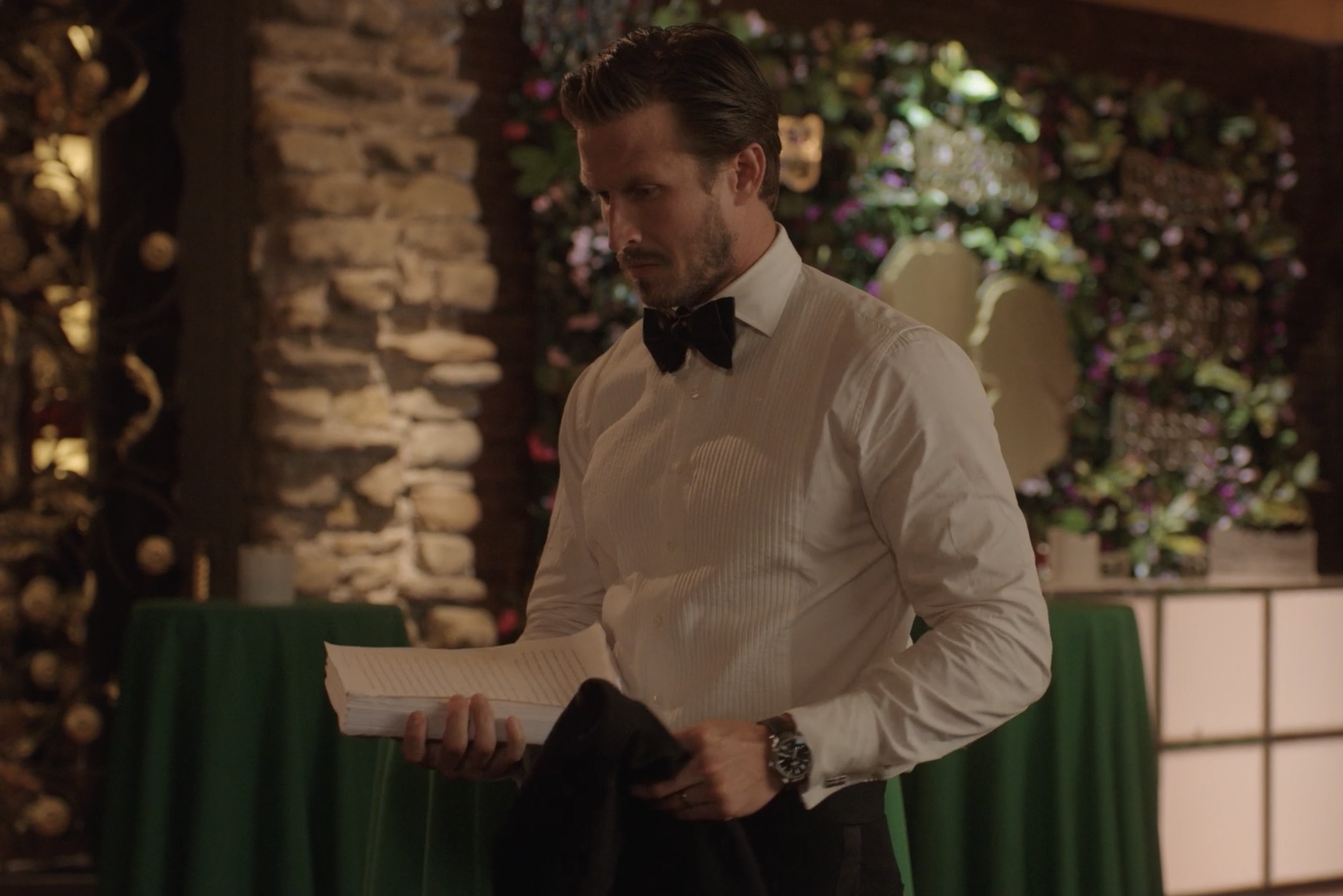 Dynasty Season 5 Episode 18 Review: A Writer of Dubious Talent