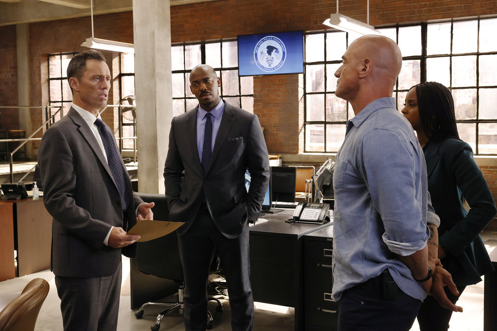 Law & Order: Organized Crime Season 3 Episode 1 Review: Gimme Shelter ...
